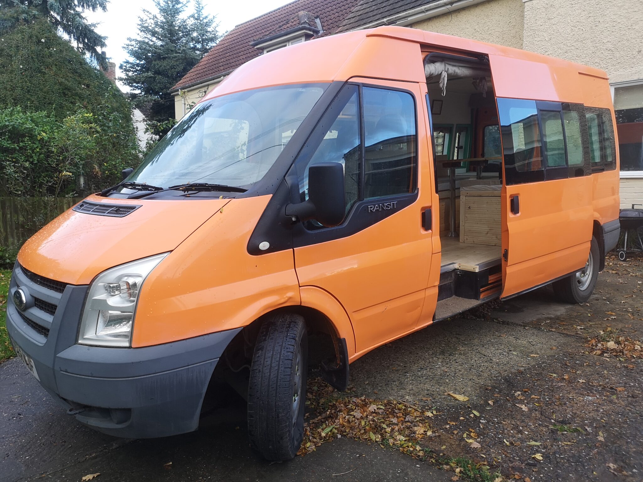 Simple spacious Transit camper, low miles, ex schoolbus ⋆ Quirky Campers